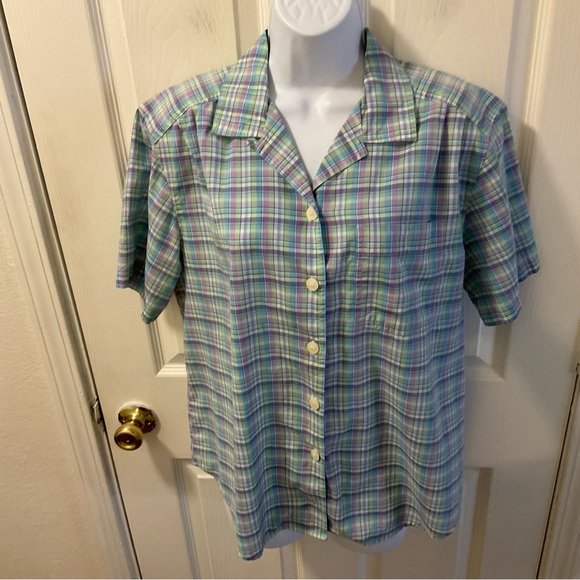 Classic Elements | Tops | Classic Elements Plaid Button Down Shirt ...